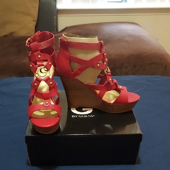 Guess | Shoes | Guess Red Wedge Shoes With Vibrant Design | Poshmark